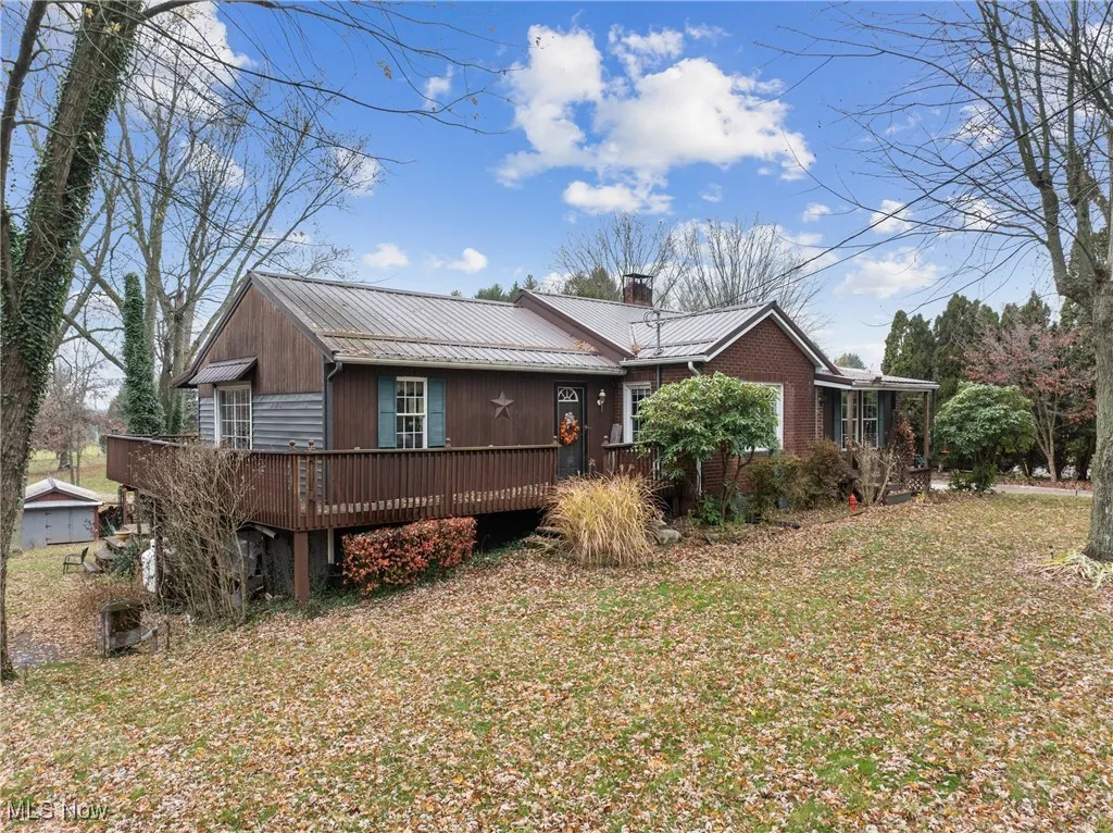 171 TOWNSHIP ROAD 267 Highway, Amsterdam, Ohio 43903