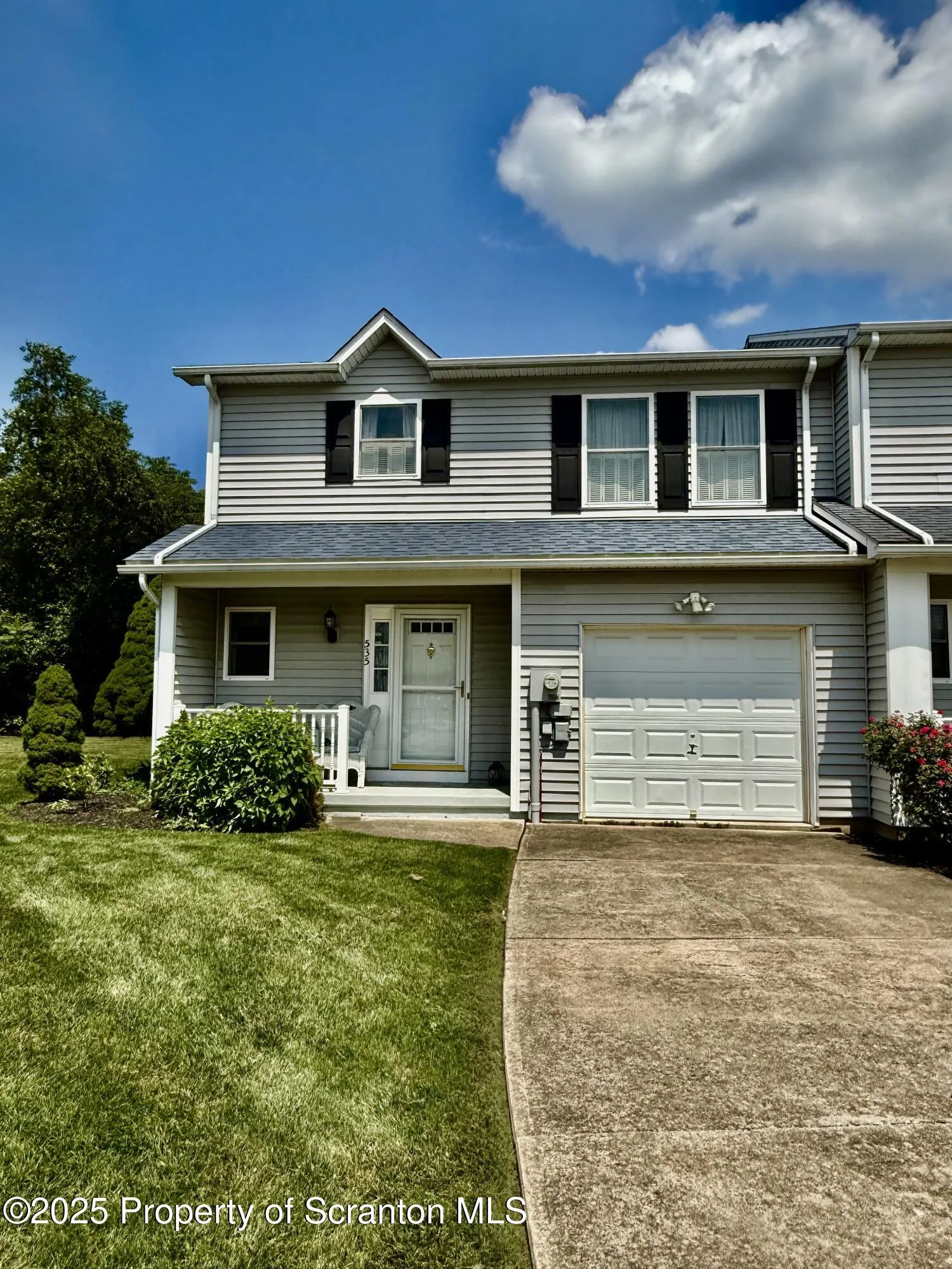 Residential For Sale 535 Cherry Drive Drive, Exeter, Pennsylvania 18643 ...