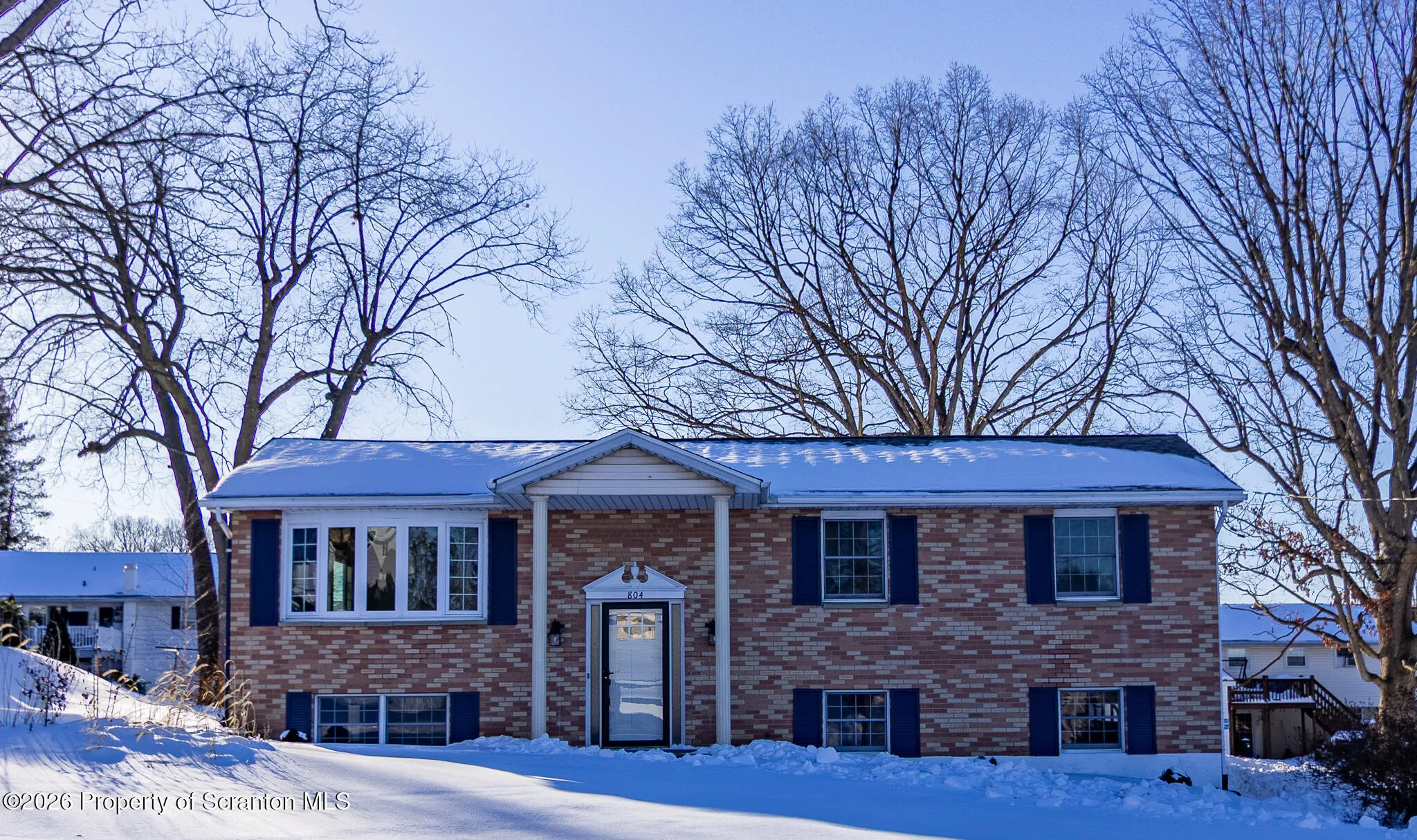 Residential For Sale 804 Grace Lane, Moosic, Pennsylvania 18507 - 8 ...