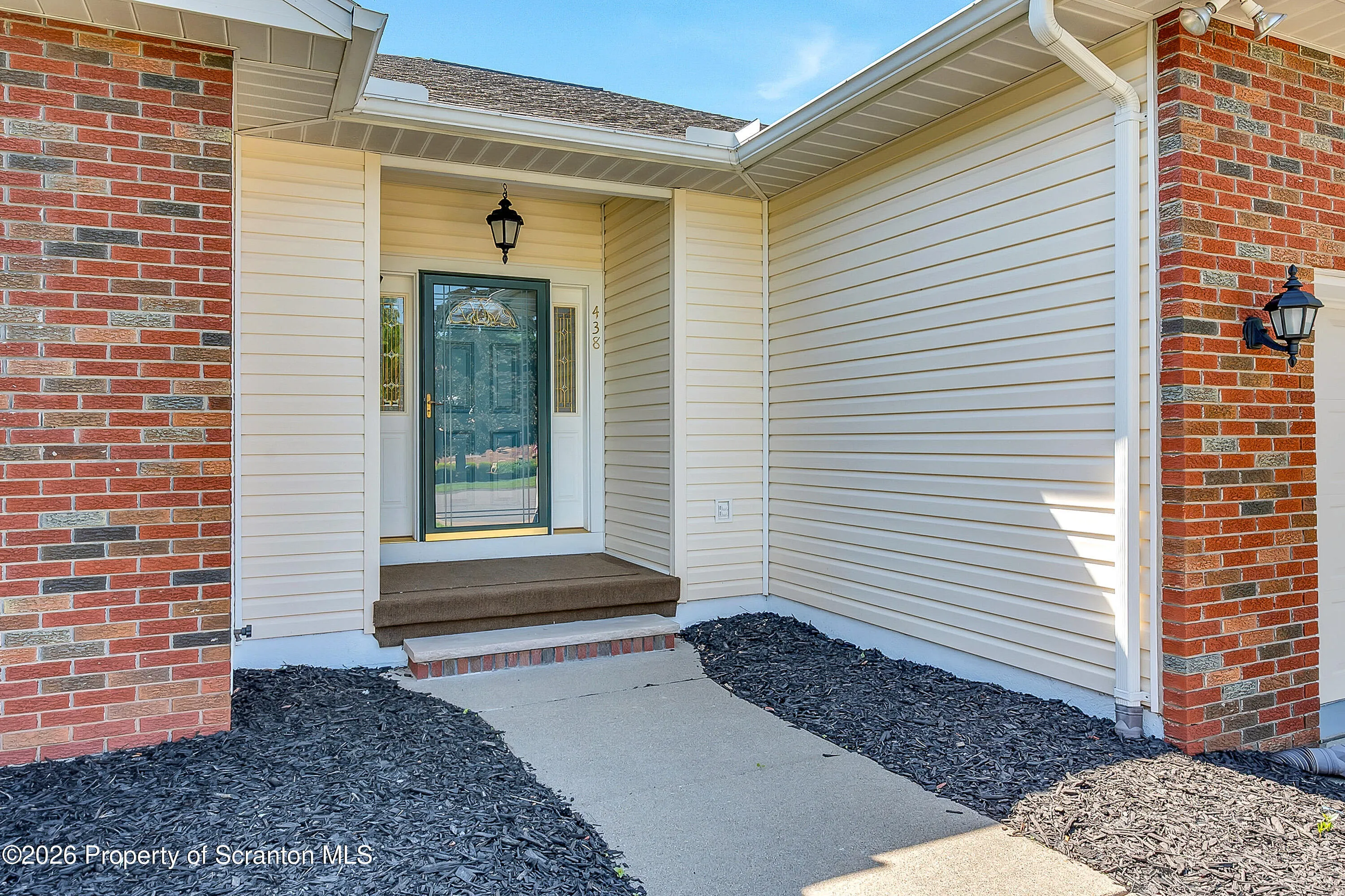 Residential For Sale 438 1st Street, Blakely, Pennsylvania 18447 - 7 ...