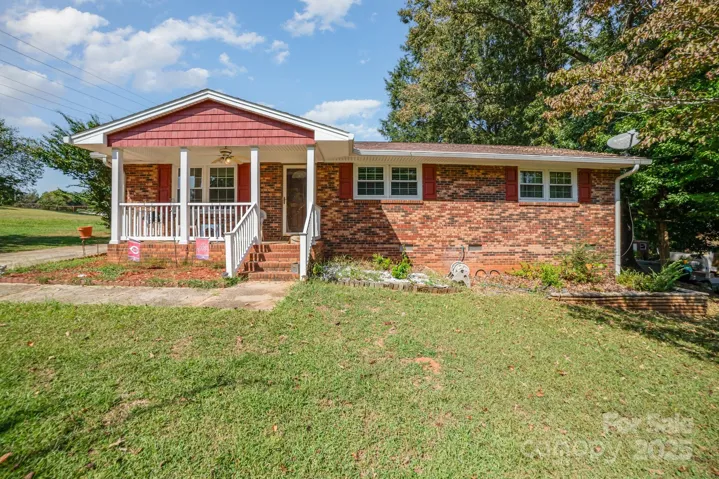 Meadowbrook Acres – The Simpson Group | Belmont, NC Real Estate Agents
