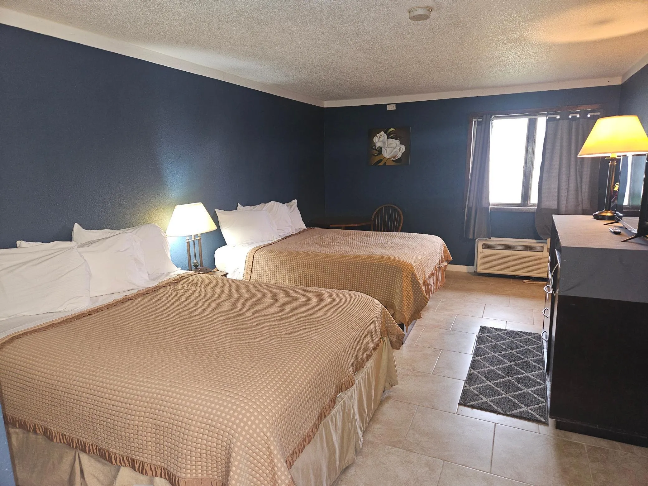 Commercial Sale For Sale - - - - Price $1,350,000 - 6819532 | Stan ...