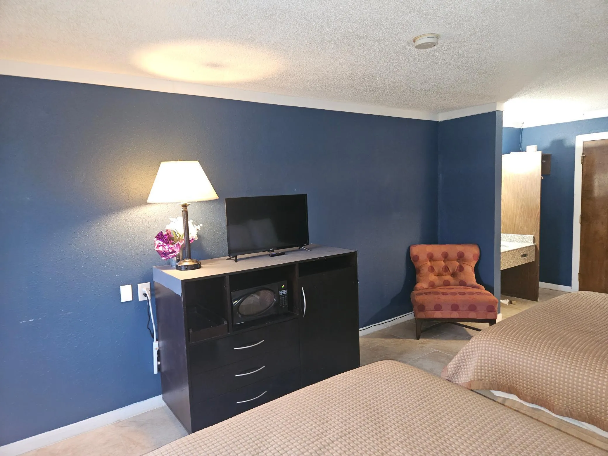 Commercial Sale For Sale - - - - Price $1,350,000 - 6819532 | Stan ...